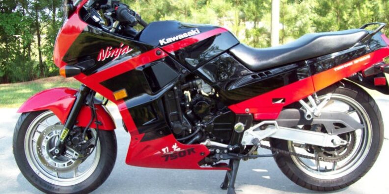 Last Year: 1990 Kawasaki Ninja 750R - Rare SportBikesForSale
