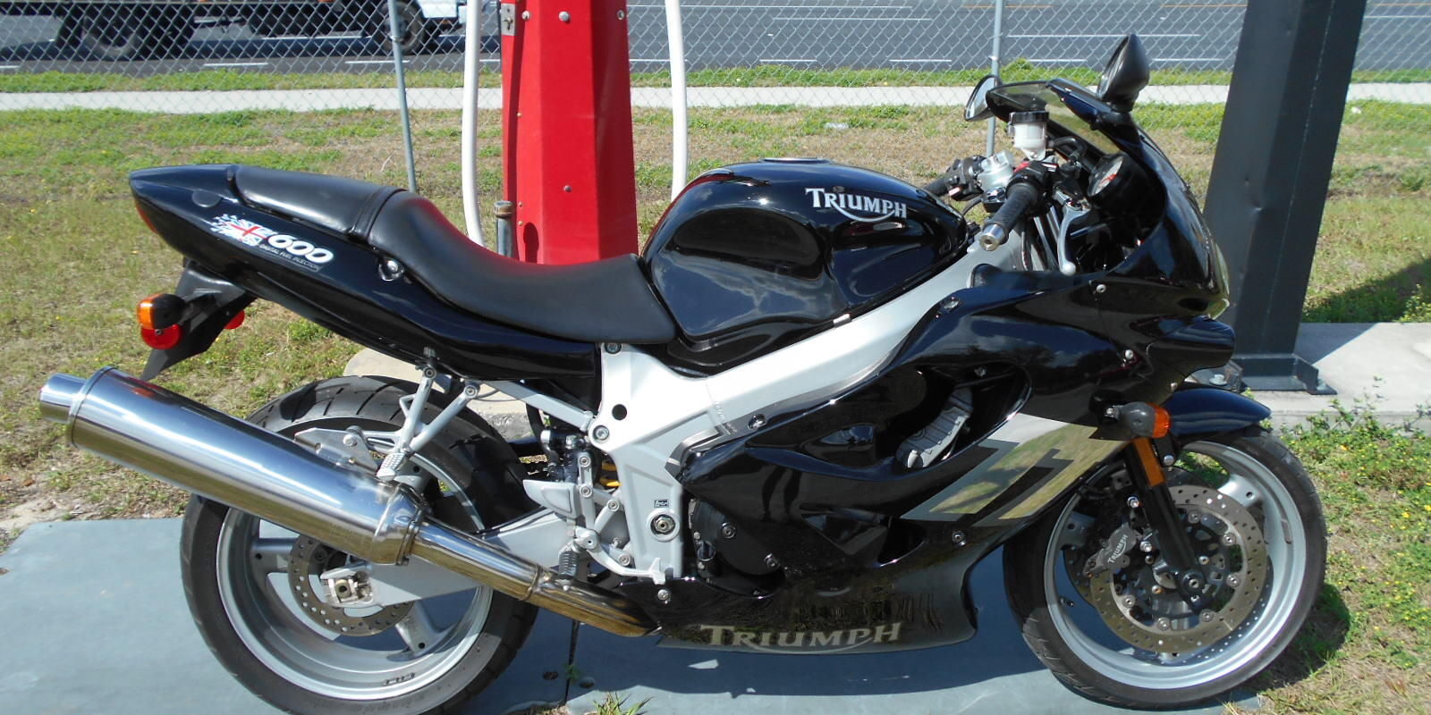 The other 600: 2002 Triumph TT600 - Rare SportBikesForSale