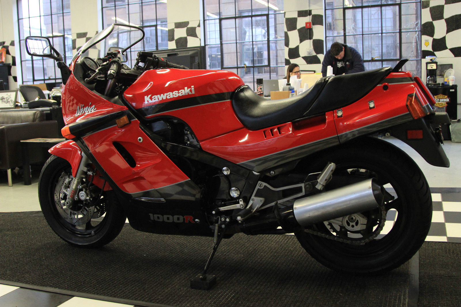 Succeeding with Excess - 1986 Kawasaki Ninja 1000R - Rare SportBikesForSale