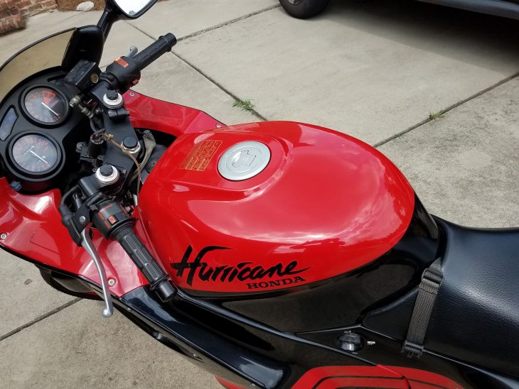 Featured Listing: 6,400-mile, one-owner 1987 Honda Hurricane 600 - Rare ...