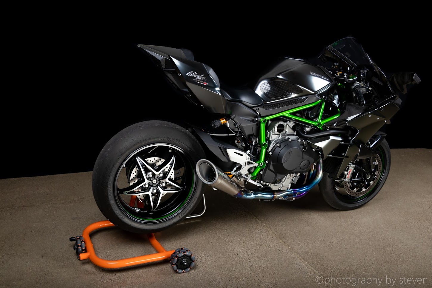 Featured Listing: Street-Titled 2018 Kawasaki H2R for Sale - Rare ...