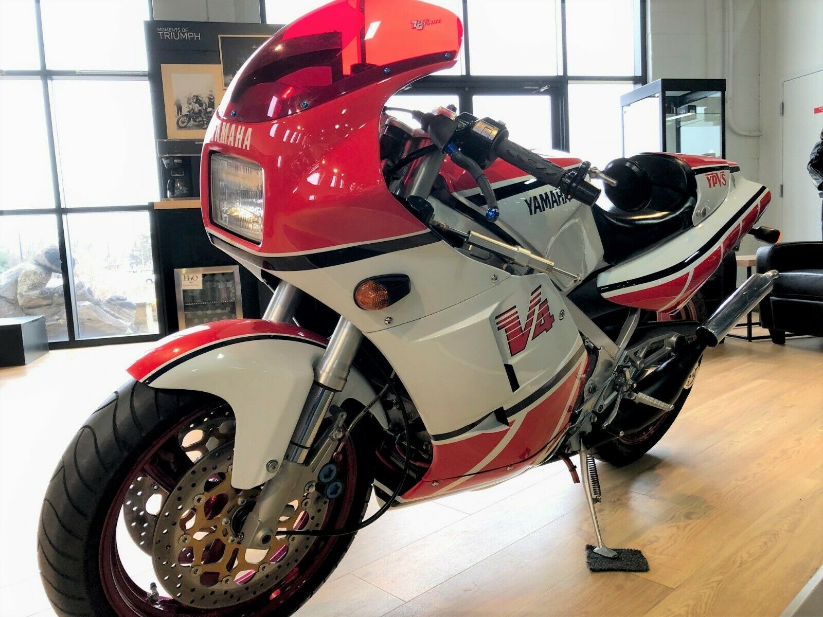 1986 Yamaha RZ500 L Front - Rare SportBikesForSale