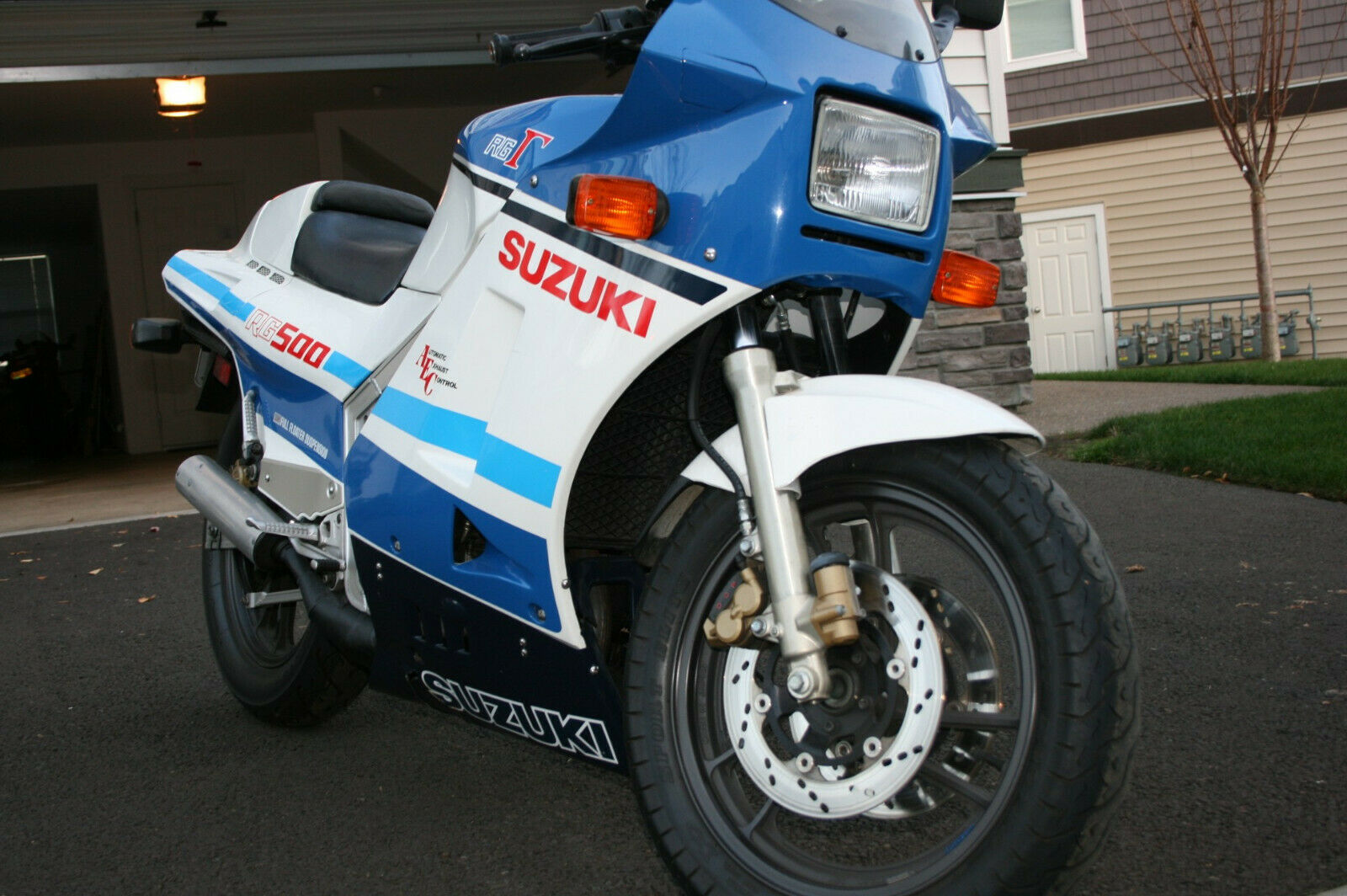 Loose Cannon - 1986 Suzuki RG500 Gamma - Rare SportBikesForSale