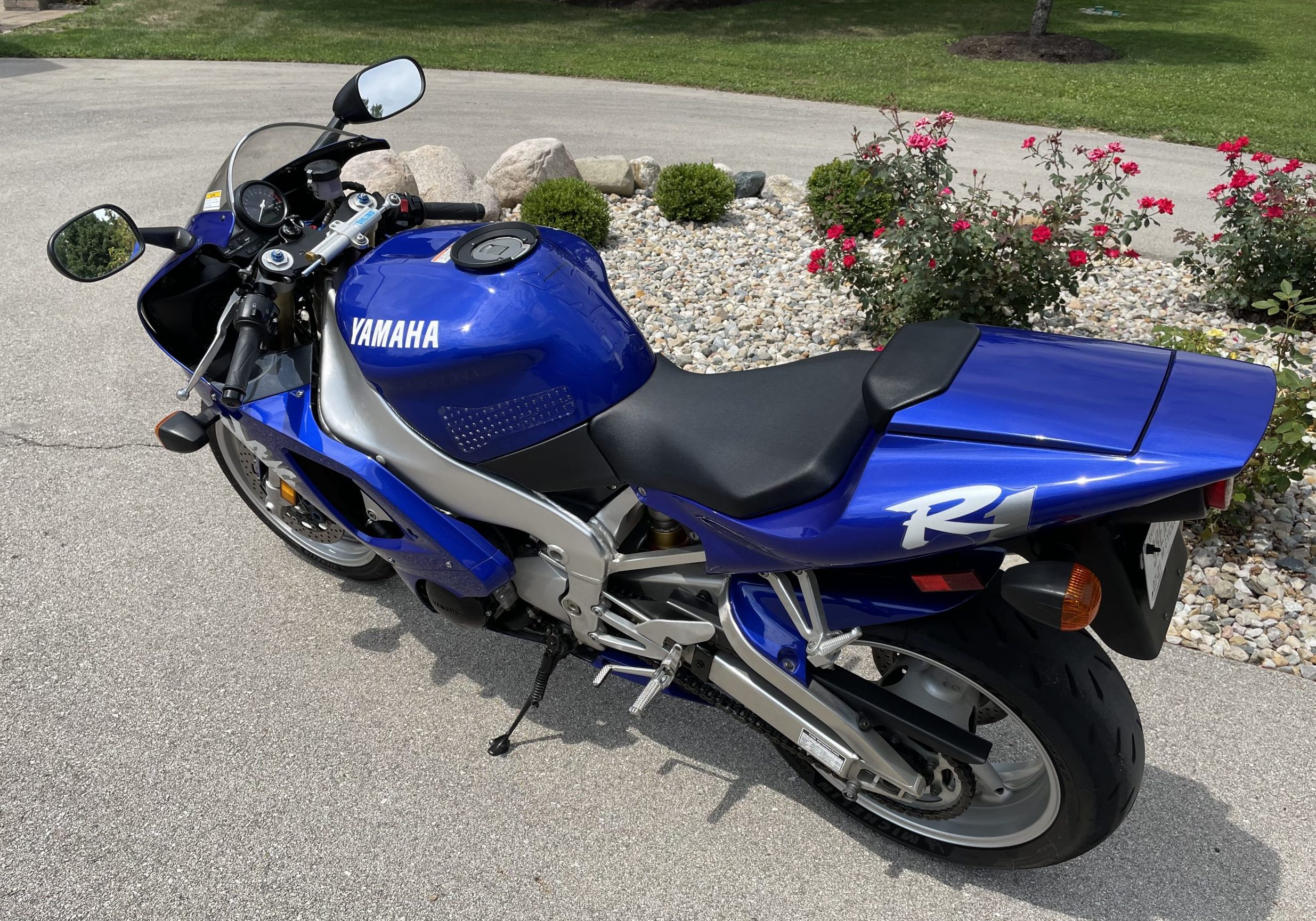 Featured Listing - 1998 Yamaha YZF-R1 - Rare SportBikesForSale