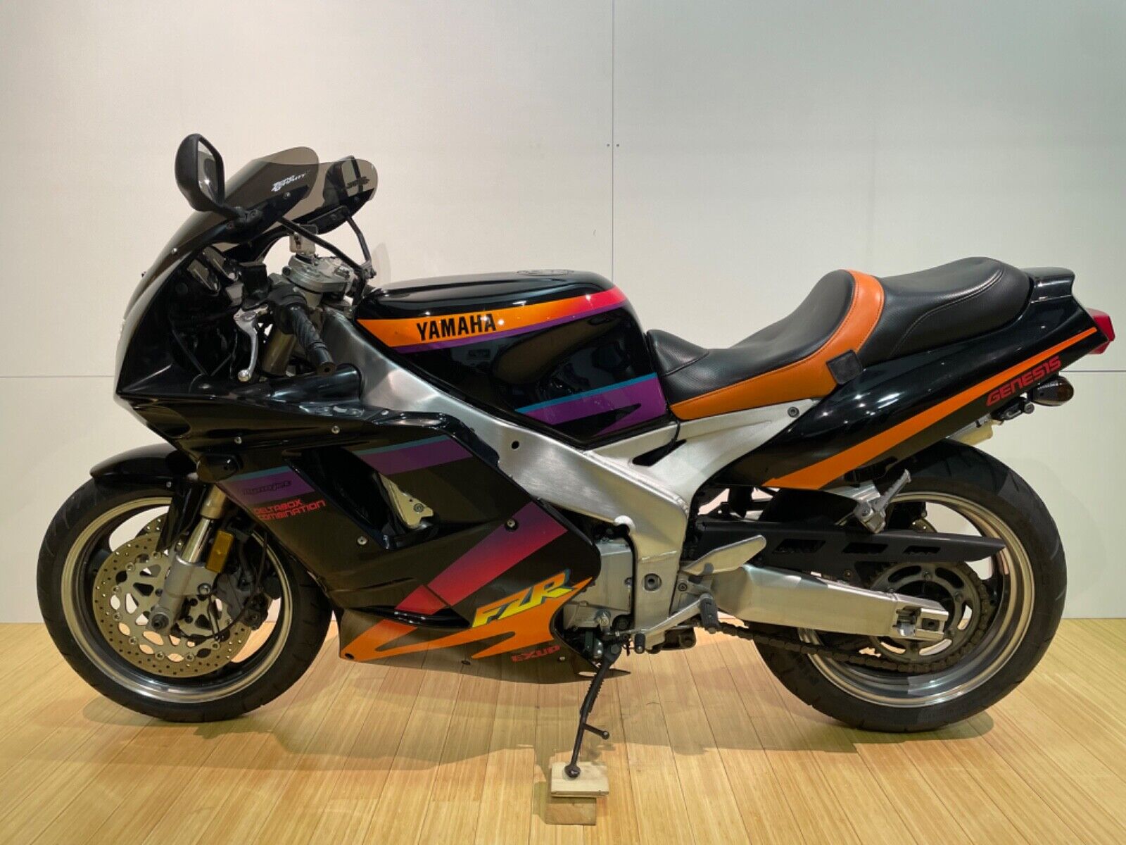 Smoother - 1994 Yamaha FZR1000 - Rare SportBikesForSale