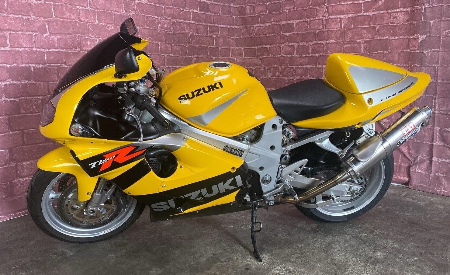Shocking - 2002 Suzuki TL1000R - Rare SportBikesForSale