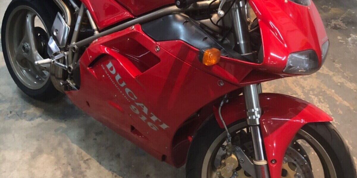 Rider Alert - 1995 Ducati 916 Monoposto - Rare SportBikesForSale