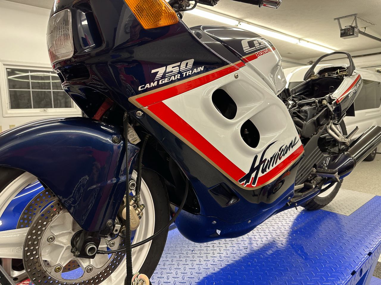 Tropical Storm - 1987 Honda CBR750F Super Aero - Rare SportBikesForSale