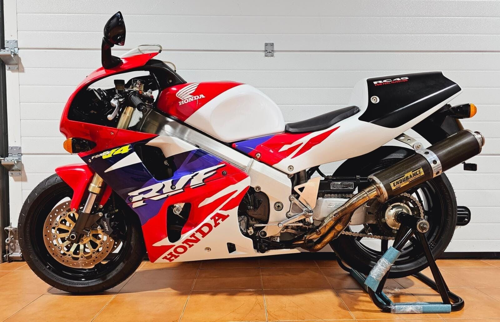 1995 Honda RC45 RVF750 Available in Portugual - Rare SportBikesForSale