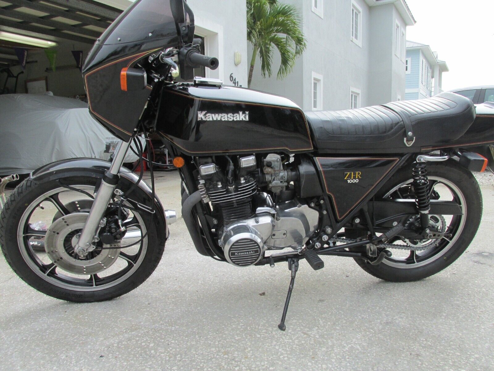 Old-School Cool: 1980 Kawasaki Z1R for Sale - Rare SportBikesForSale